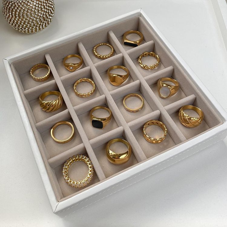 Types of Women's Rings | PRYA Jewellery Blog UK